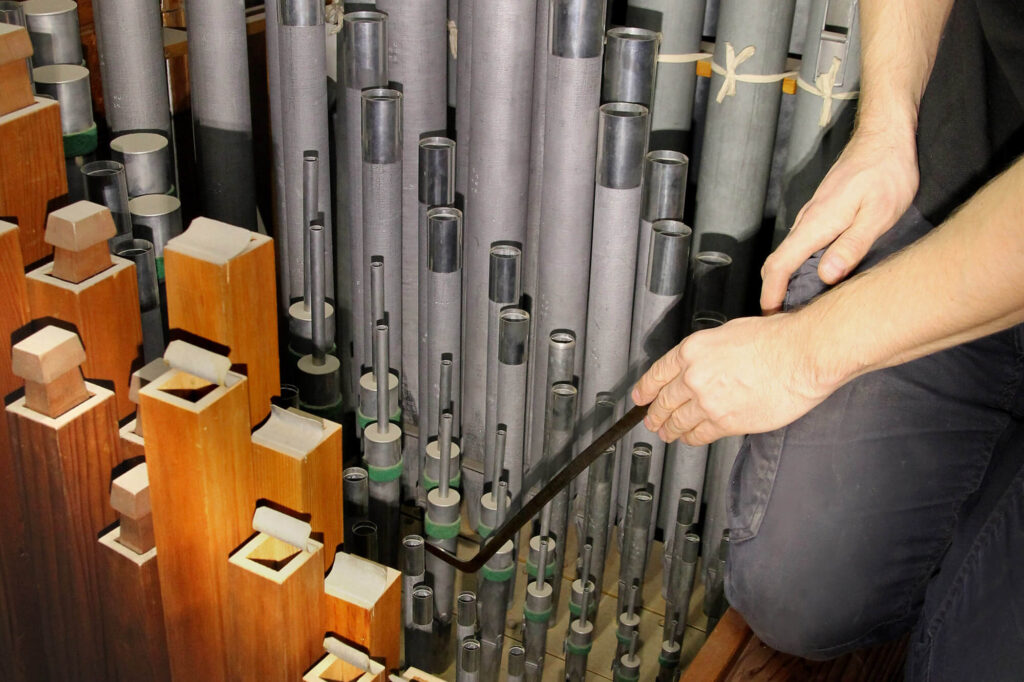 Pipe Organ Overhauls Service - Australian Pipe Organs Pty. Ltd. (APO)